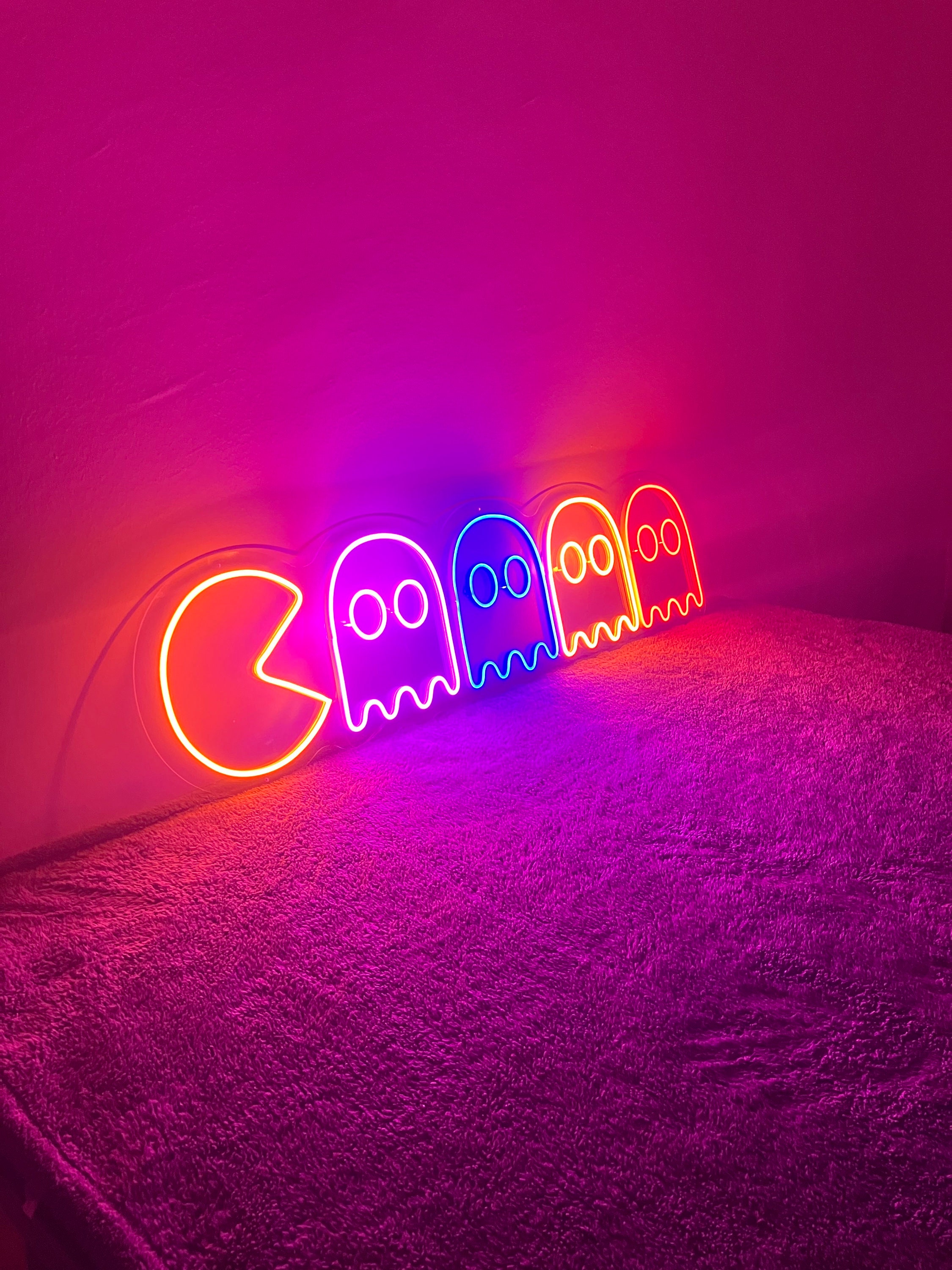 Pac-Man Neon, Pacman Neon, Pac-man Neon Light, Pacman Neon Sign, Pac ...