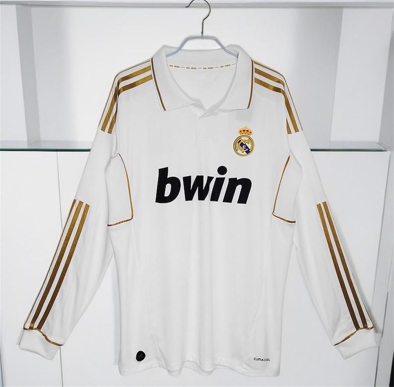 Real Madrid 12-13 Jersey, Mesut Ozil, Retro Football Jersey, Sports ...