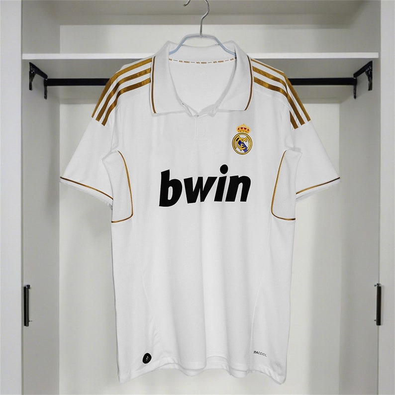 Real Madrid 12-13 Jersey, Mesut Ozil, Retro Football Jersey, Sports ...