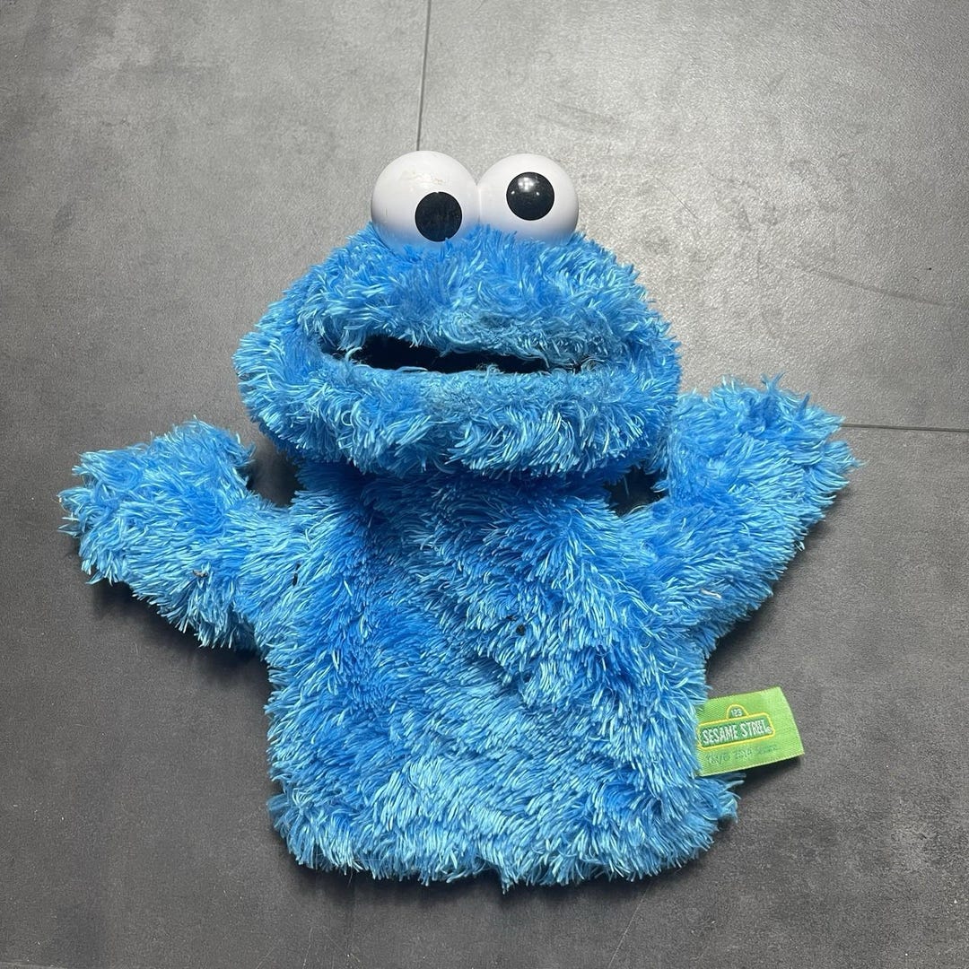 Gund Sesame Street Plush Cookie Monster Hand Puppet (10" Tall 12" Wide ...