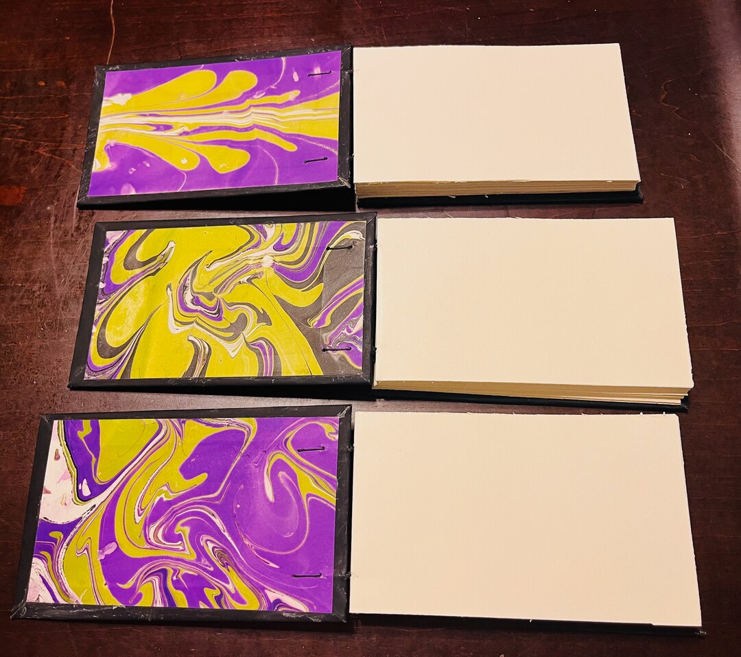 Hand-held Notebooks: Small, Easily Portable Blank Journal Perfect for ...
