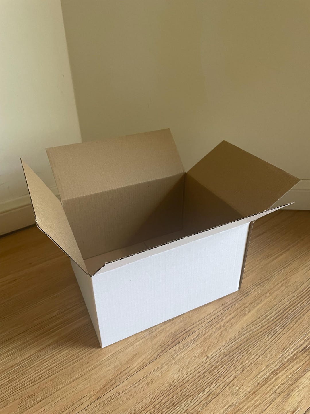 10 White Boxes, Die-cut Mailers for Gifting and Shipping - Etsy