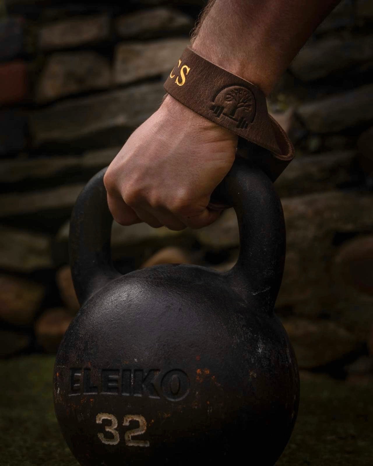 Personalised Genuine Leather Gym Weightlifting Straps / Deadlifting Straps / Strength Training ...