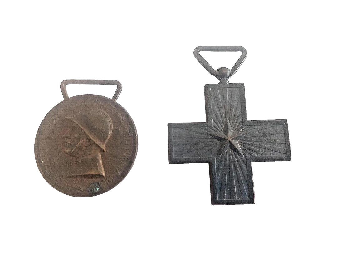 2 Italian Military Bronze Medals War Merit and Unity of Italy WWI 1915 ...
