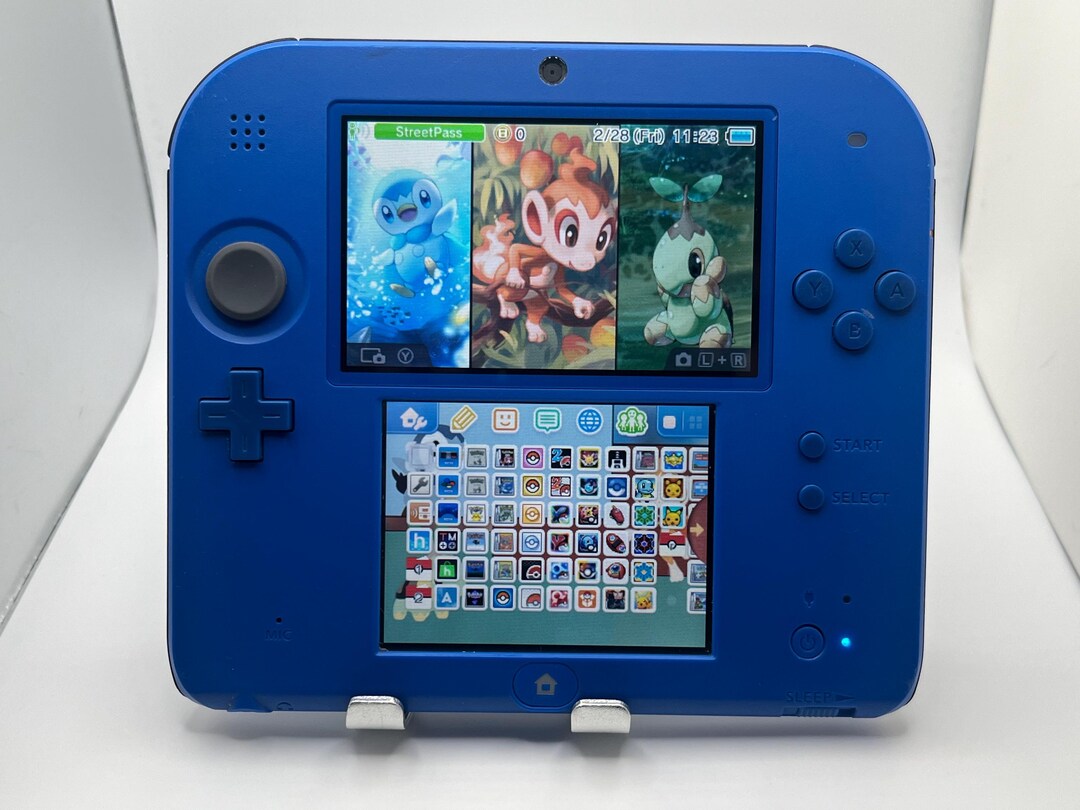 Nintendo 2DS Blue Black 64GB 700+ Games Pokemon Bank + ALL Pokemon ...