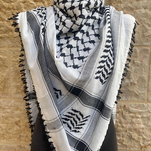 Kufiyah Made in Palestine - Etsy