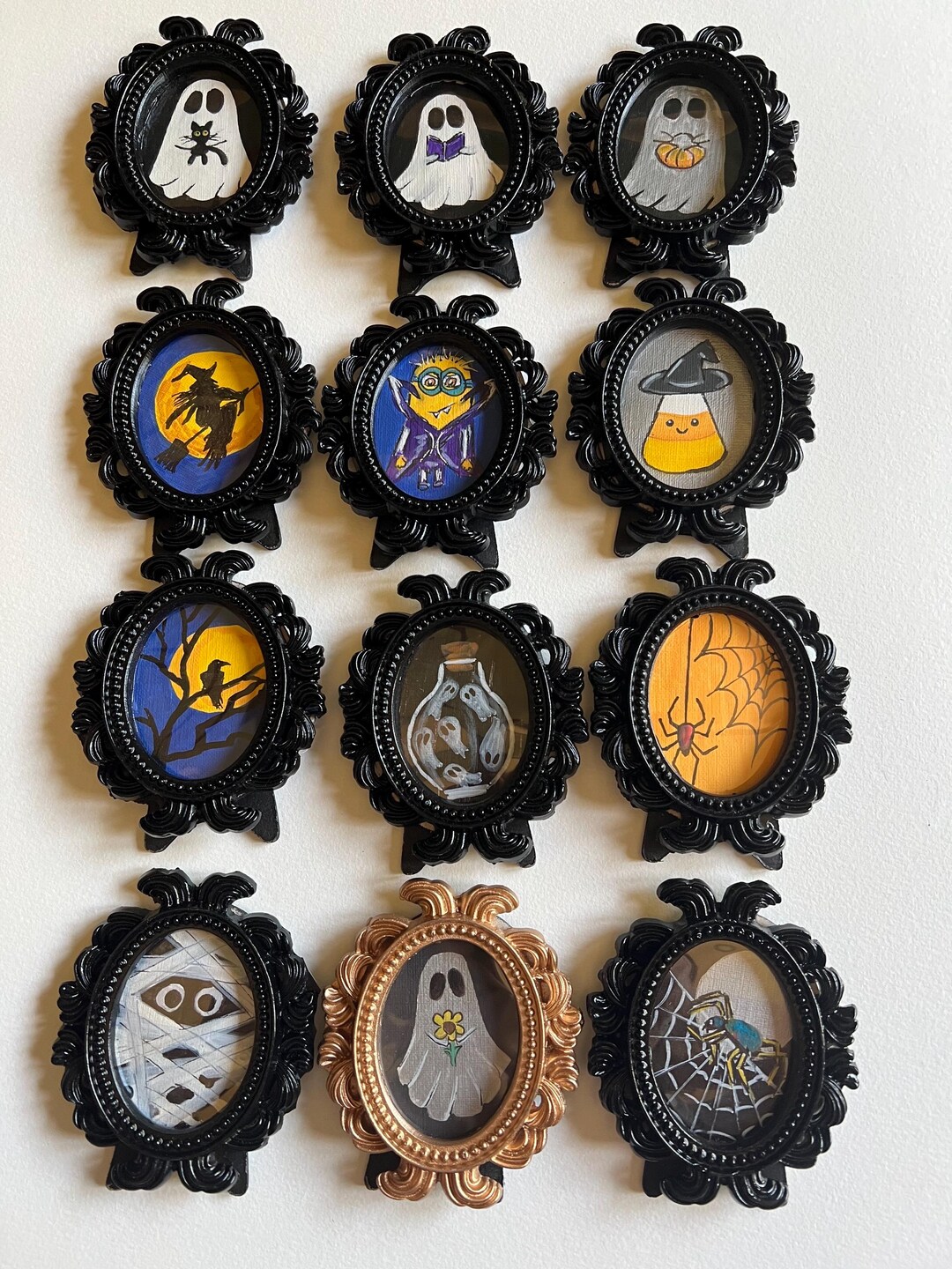 Crow,ghost,spider,minion,vampire ,raven,gothic,scary,demon ,halloween ...