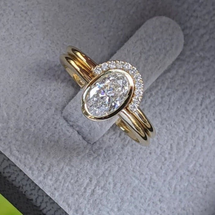 Bezel Set Wedding Ring, Curved Bridal Ring Sets, 3 CT Oval Cut ...