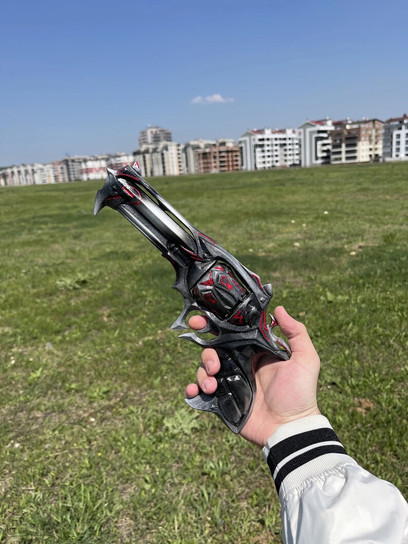 Valorant Reaver Sheriff, Valorant Guns and Skins, Valorant Cosplay ...