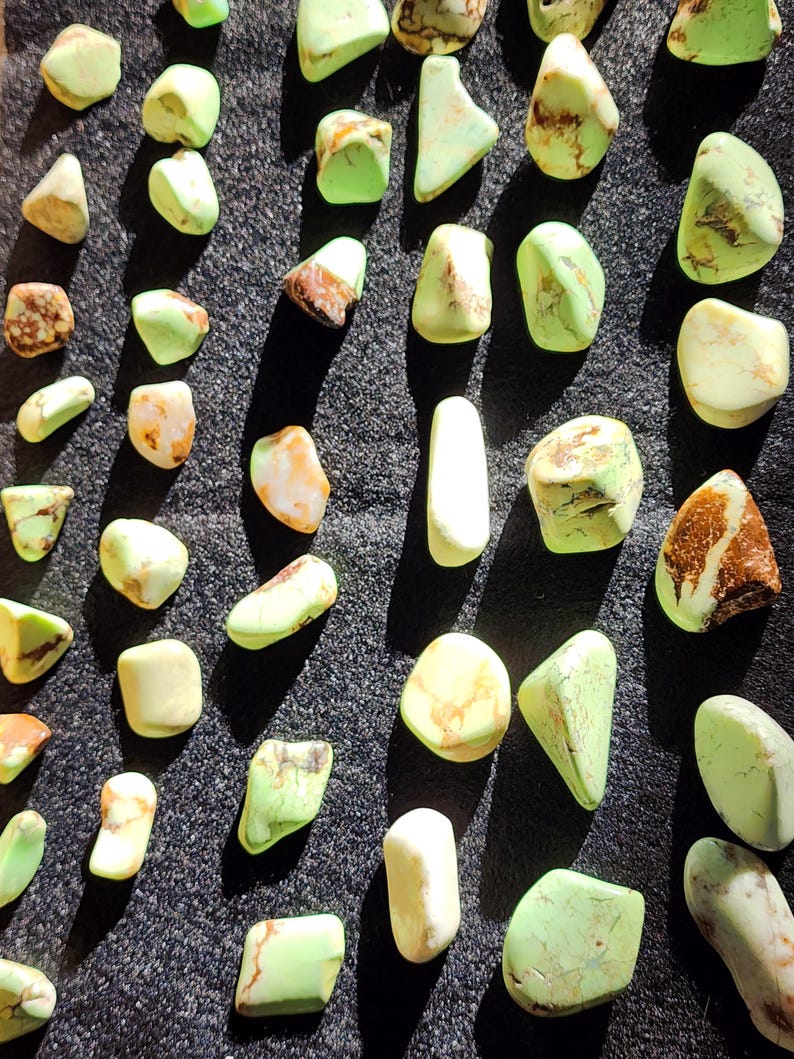 Lemon Chrysoprase(lime Magnesite) Tumble Stone - Etsy Canada