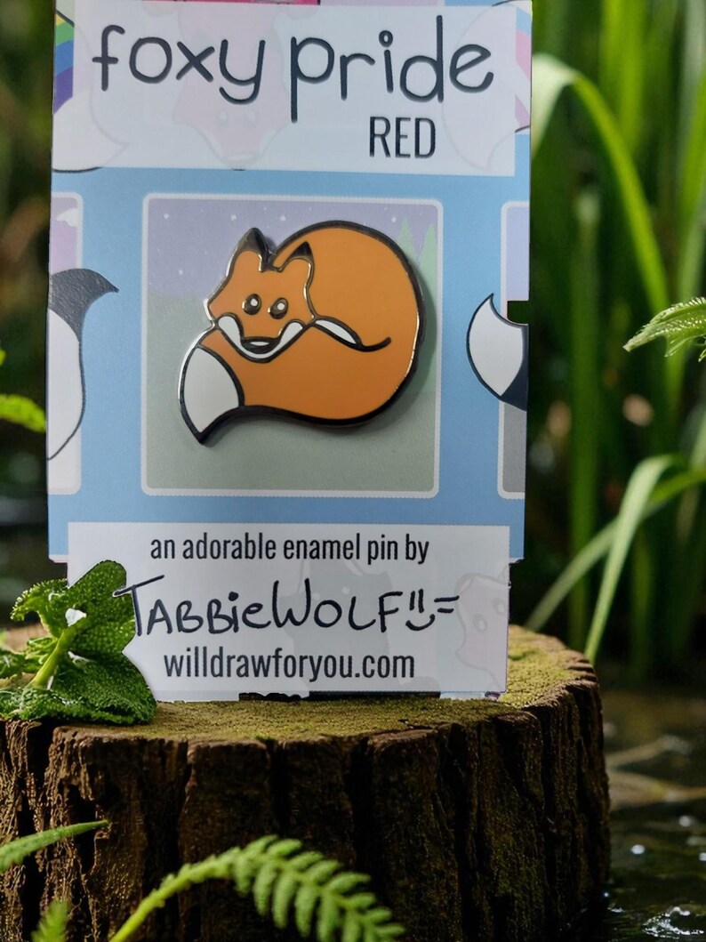 Foxy Pride Pin Badge Red Fox and Artic Fox - Etsy