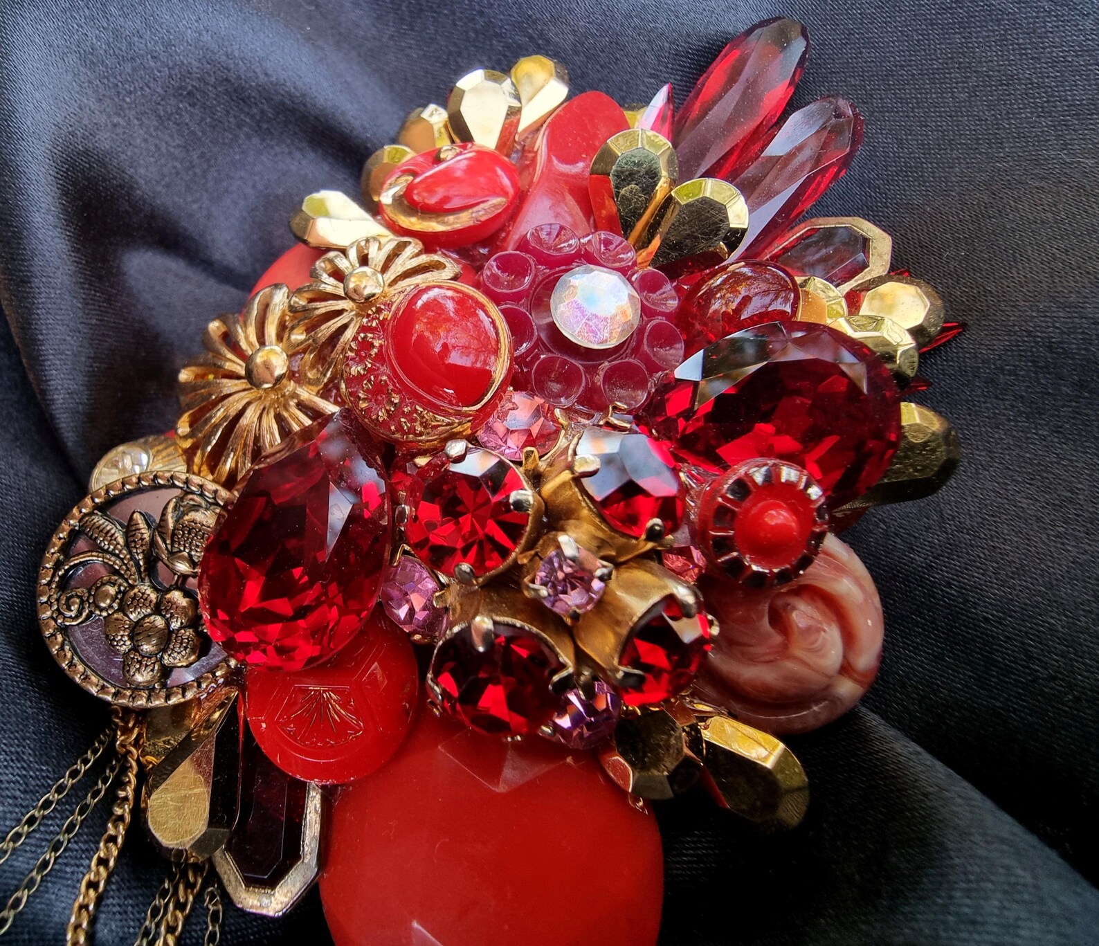 Rare Find Vintage Large Y VONNA Red Gold Rhinetones Brooch - Etsy