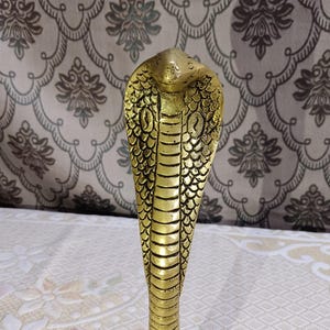 Brass Serpent Statue | Snake Sculpture for Corner Table Decorative ...