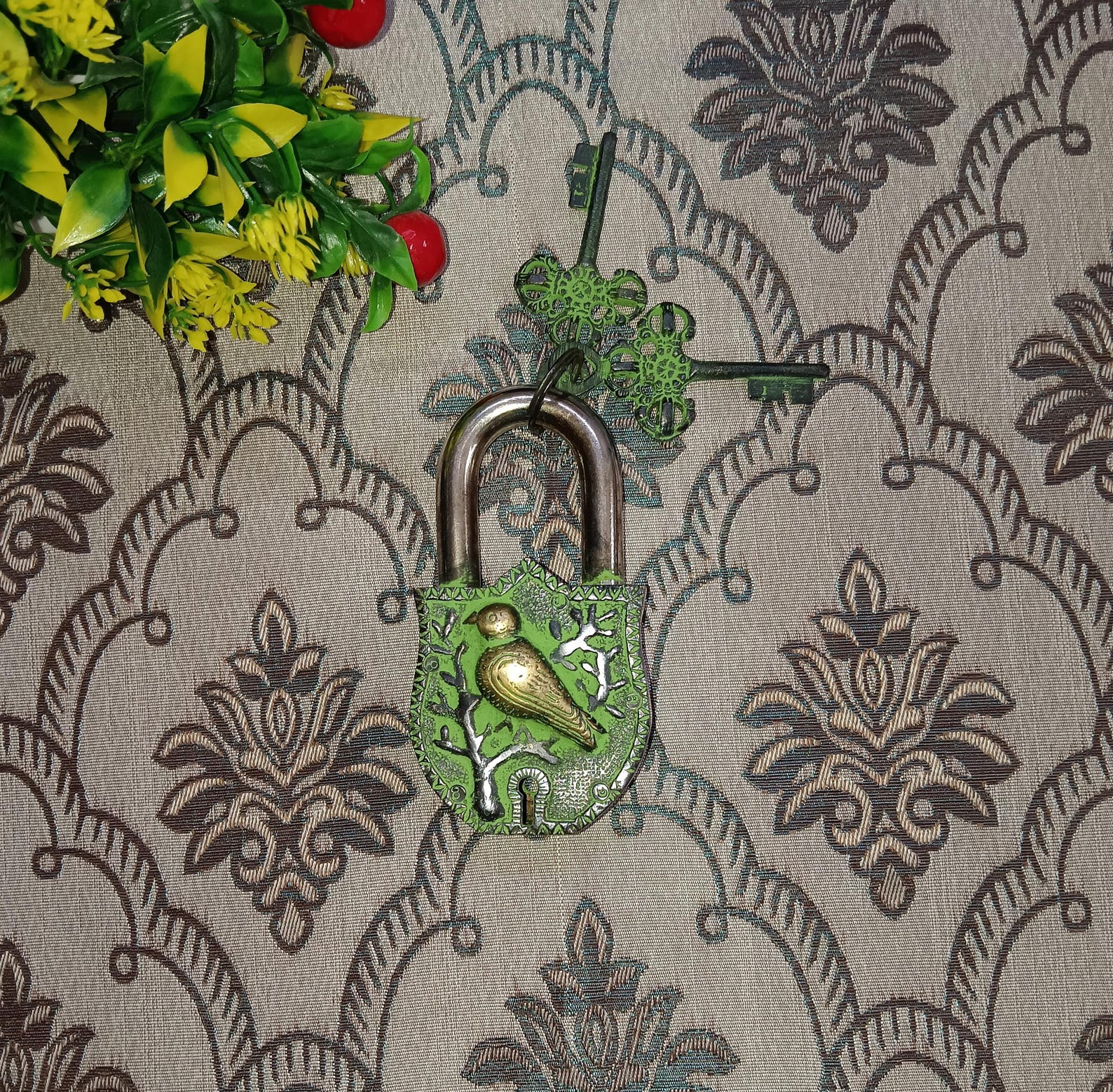 Bird Engraved Safety Door Lock With 02 Keys Brass Unique Door Padlock ...