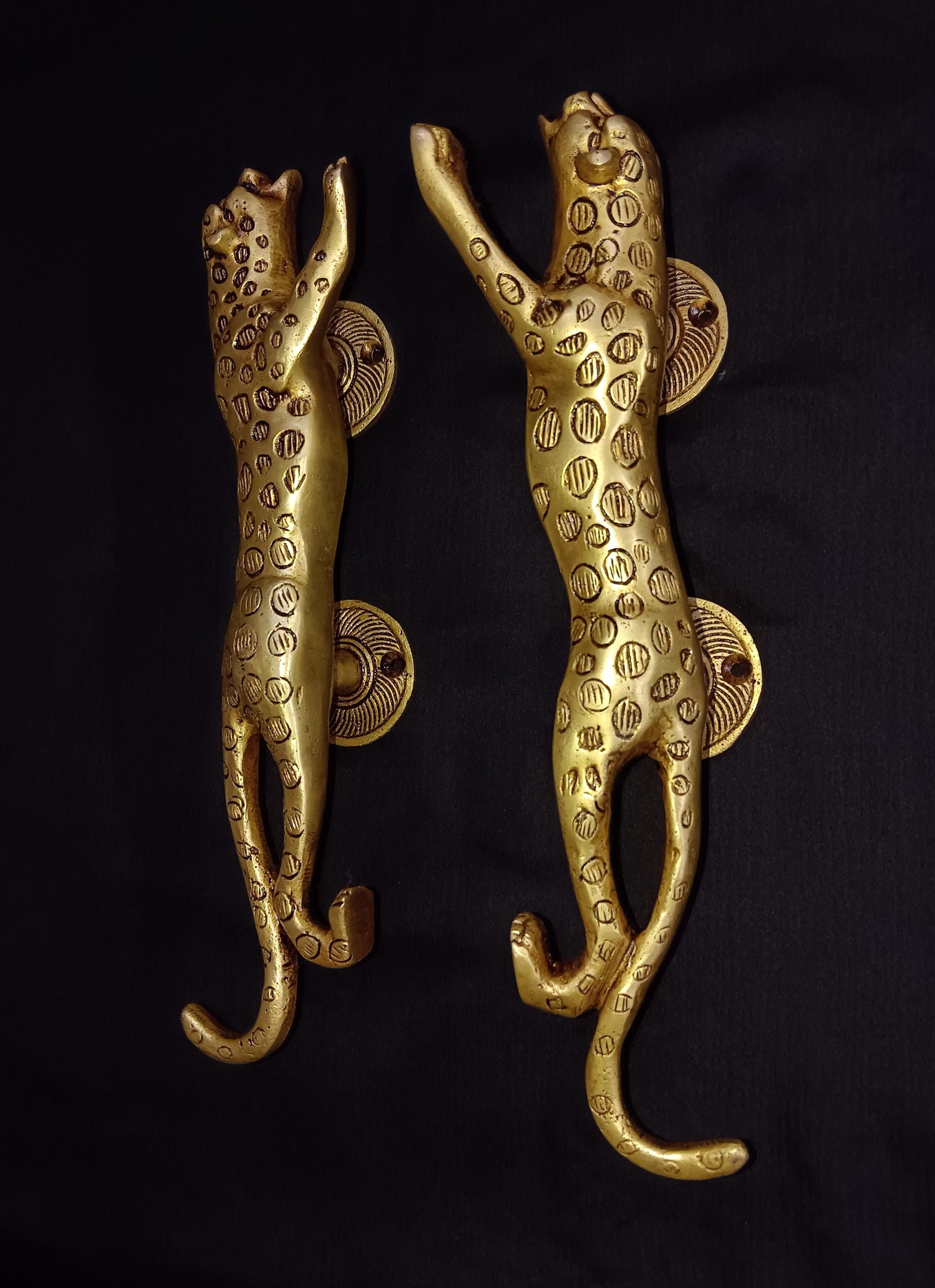 Tiger Round Base Door Puller Set Brass Jaguar Animal Themed Log Cabin ...