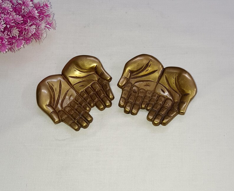 Brass Praying Hand Shape Paper Weight | Brass Astrology Theme Table ...