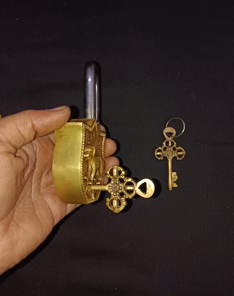 Brass Dog Engraving Safety Lock With 02 Keys | Properly Functional ...