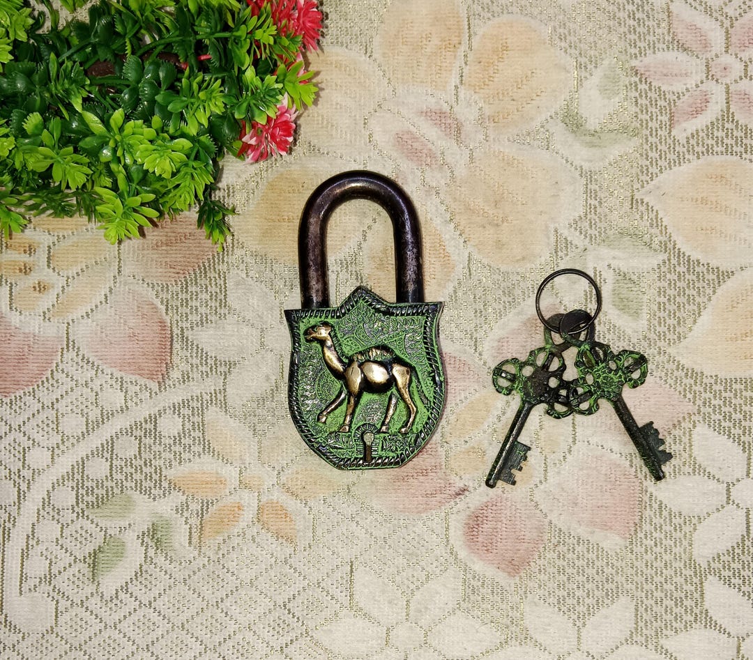 Camel Engraved Door Padlock With 02 Keys | Brass Animal Themed Fully ...