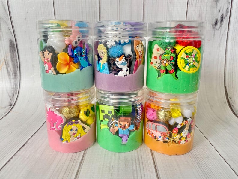 Character Play Dough Jars, Homemade Playdoh, Playdough Party Favor ...
