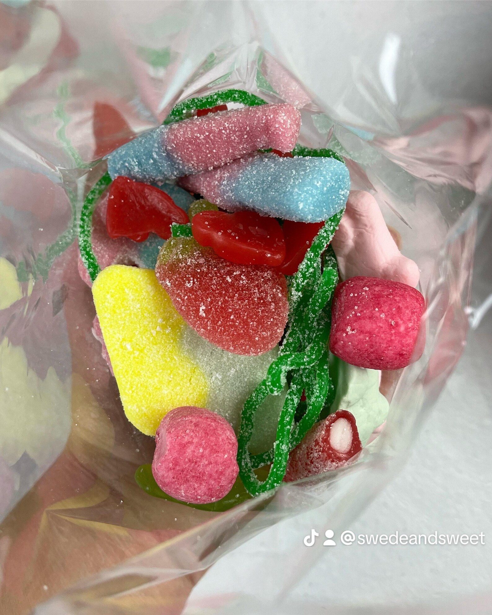 Swedish Candy Mix - Sampler - Mixed Candy With BUBS - Multiple Sizes: 1 ...