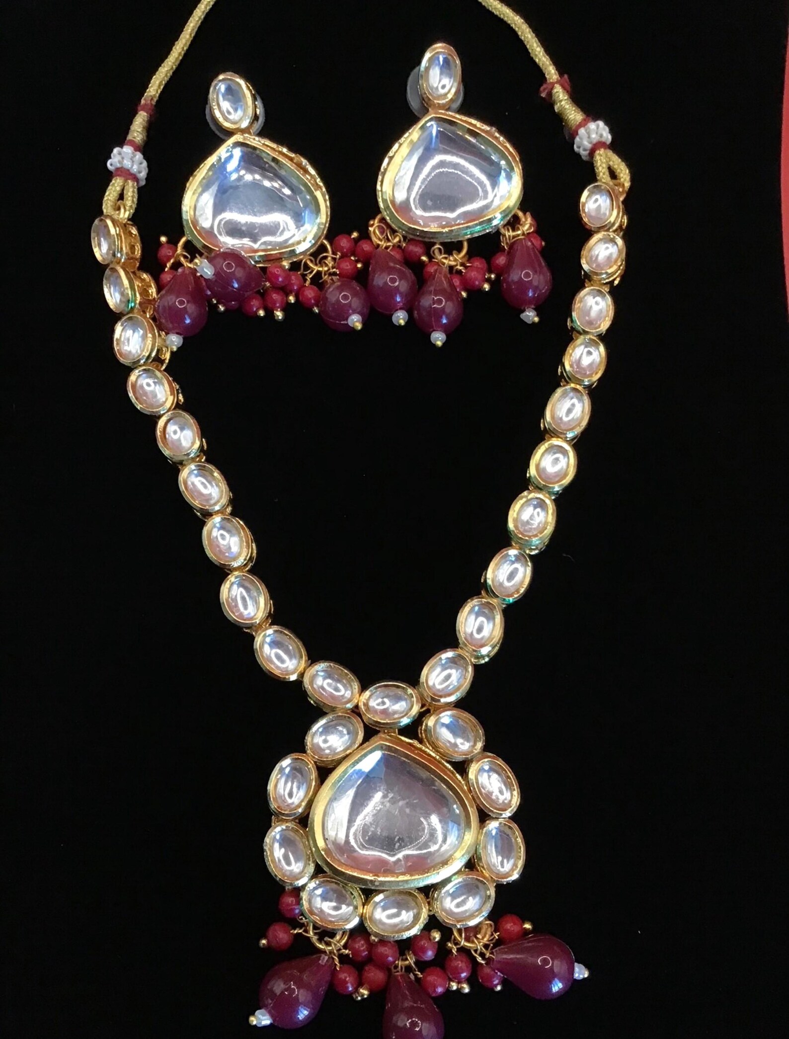 Delicate Kundan Choker Set, Maroon Onyx Beads Necklace, Kundan Choker ...