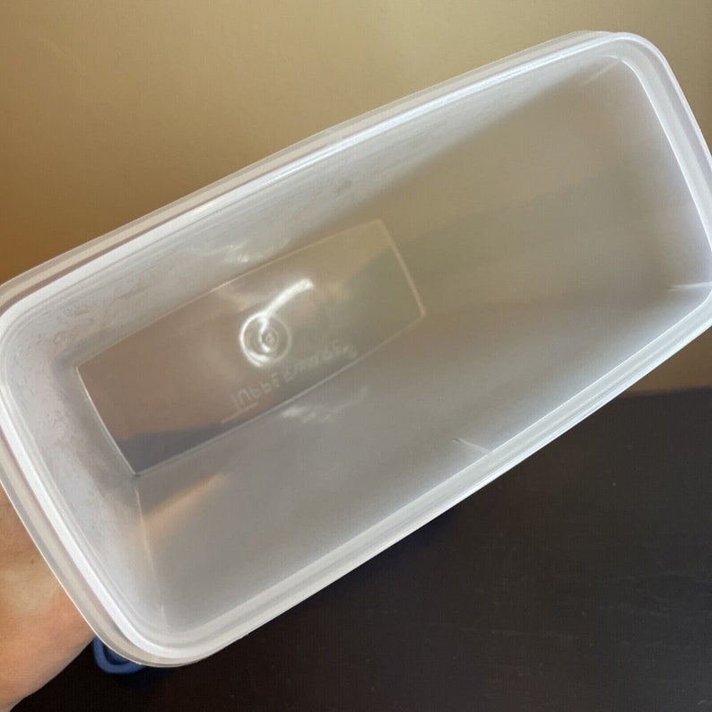 Tupperware 2 Qt Dry Goods Cereal Keeper Storage Container Blue Seal 469 ...