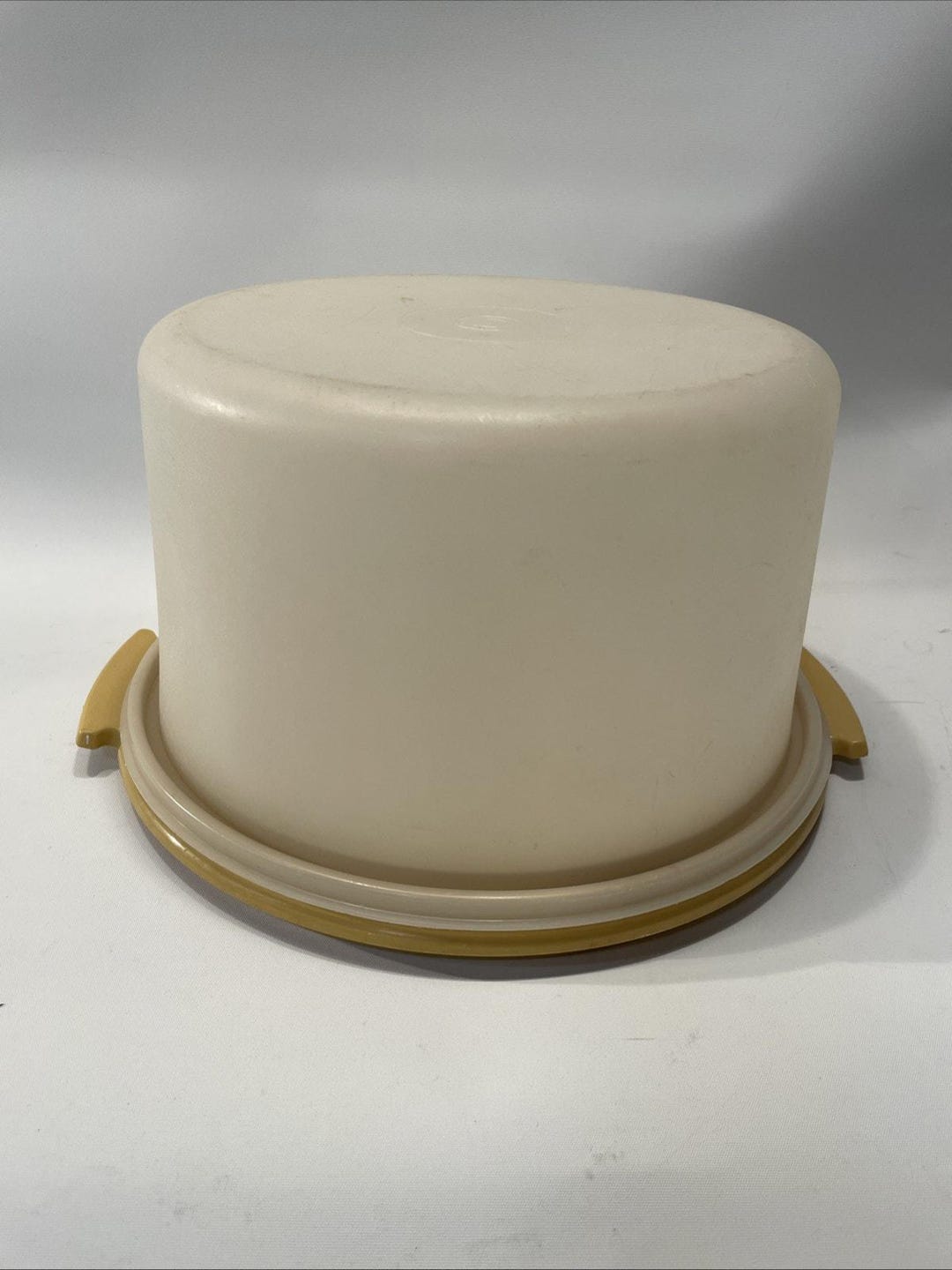Tupperware Vintage 1980's Cake Holder With Lid - 683-5 Lid, 684-5 ...