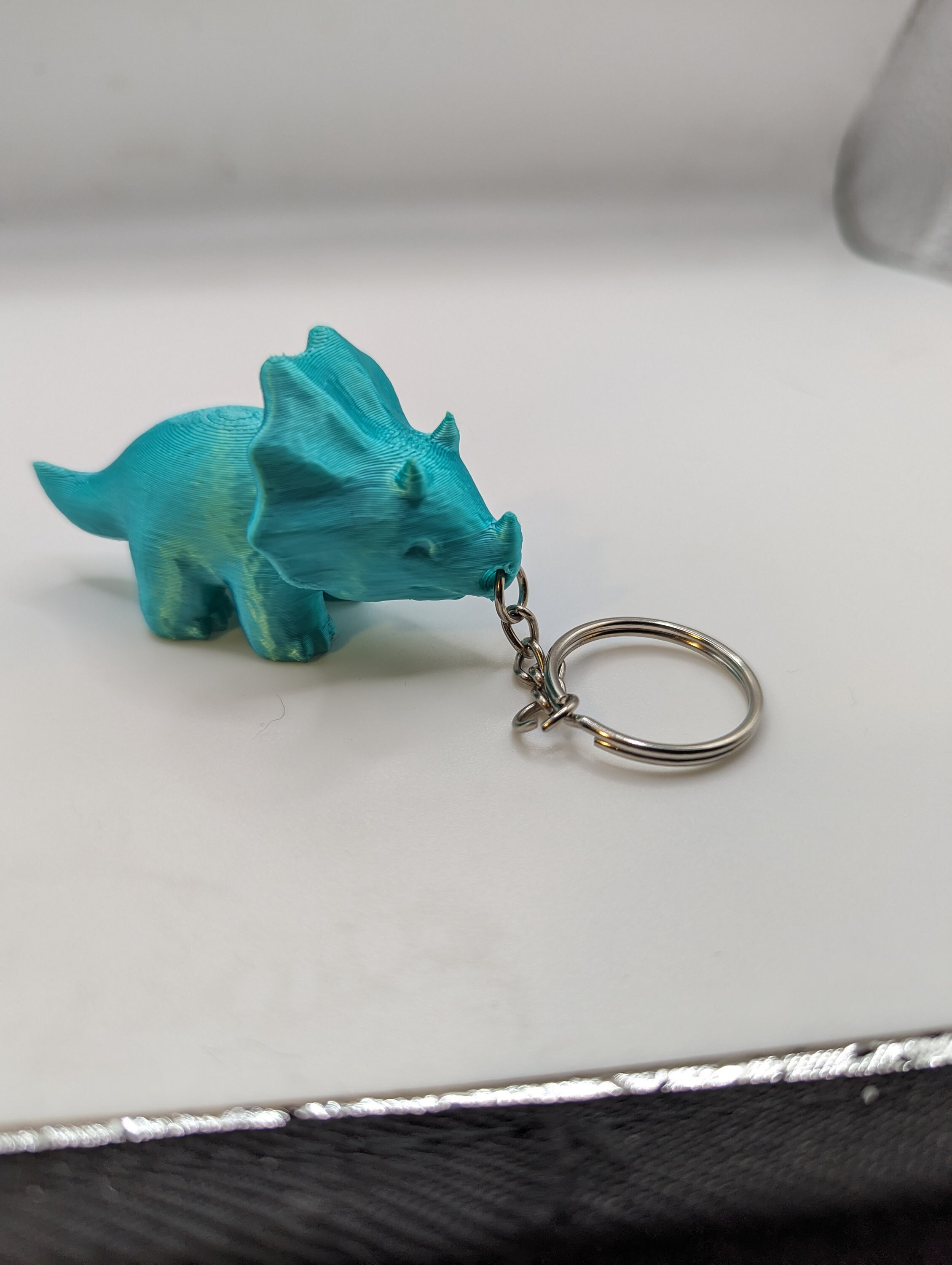 3D Printed Dinosaur Keychain Tyrannosaurus Key Chain Triceratops ...