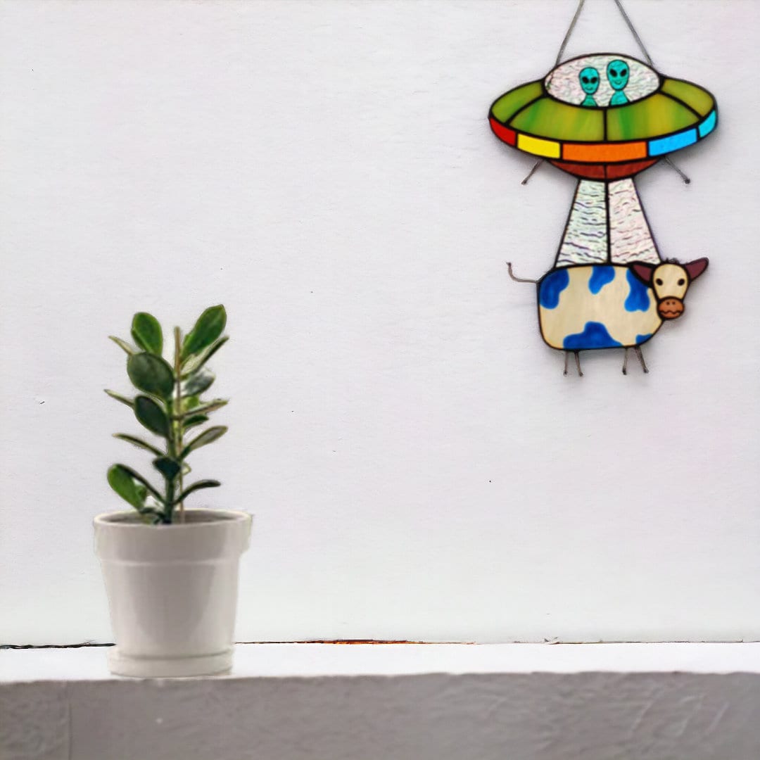 UFO Alien Suncatcher, Stained Glass Alien Abduction Cow Suncatcher ...