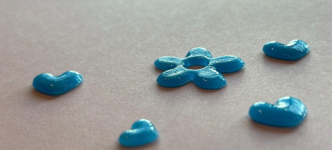 Freeze and Fuse Flowers and Hearts / COE 90 / Bullseye Frit / Layering ...
