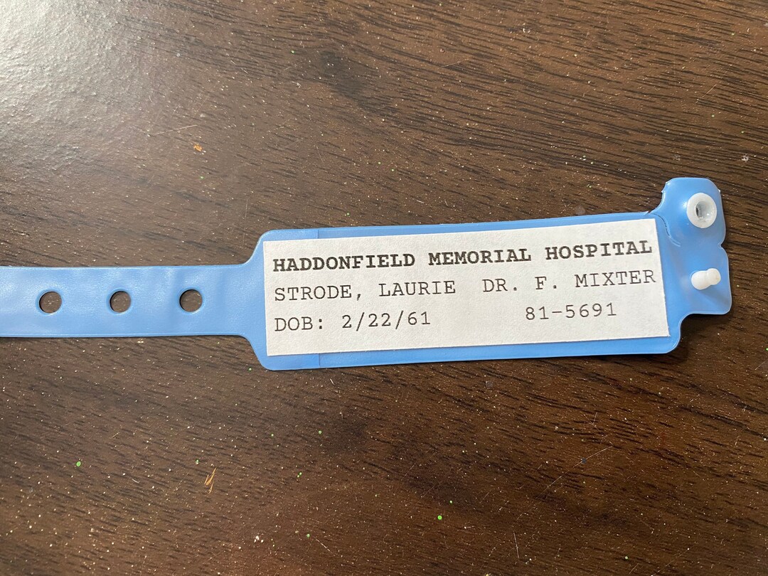 Laurie Strode Haddonfield Hospital Bracelet Halloween Costume Prop ...