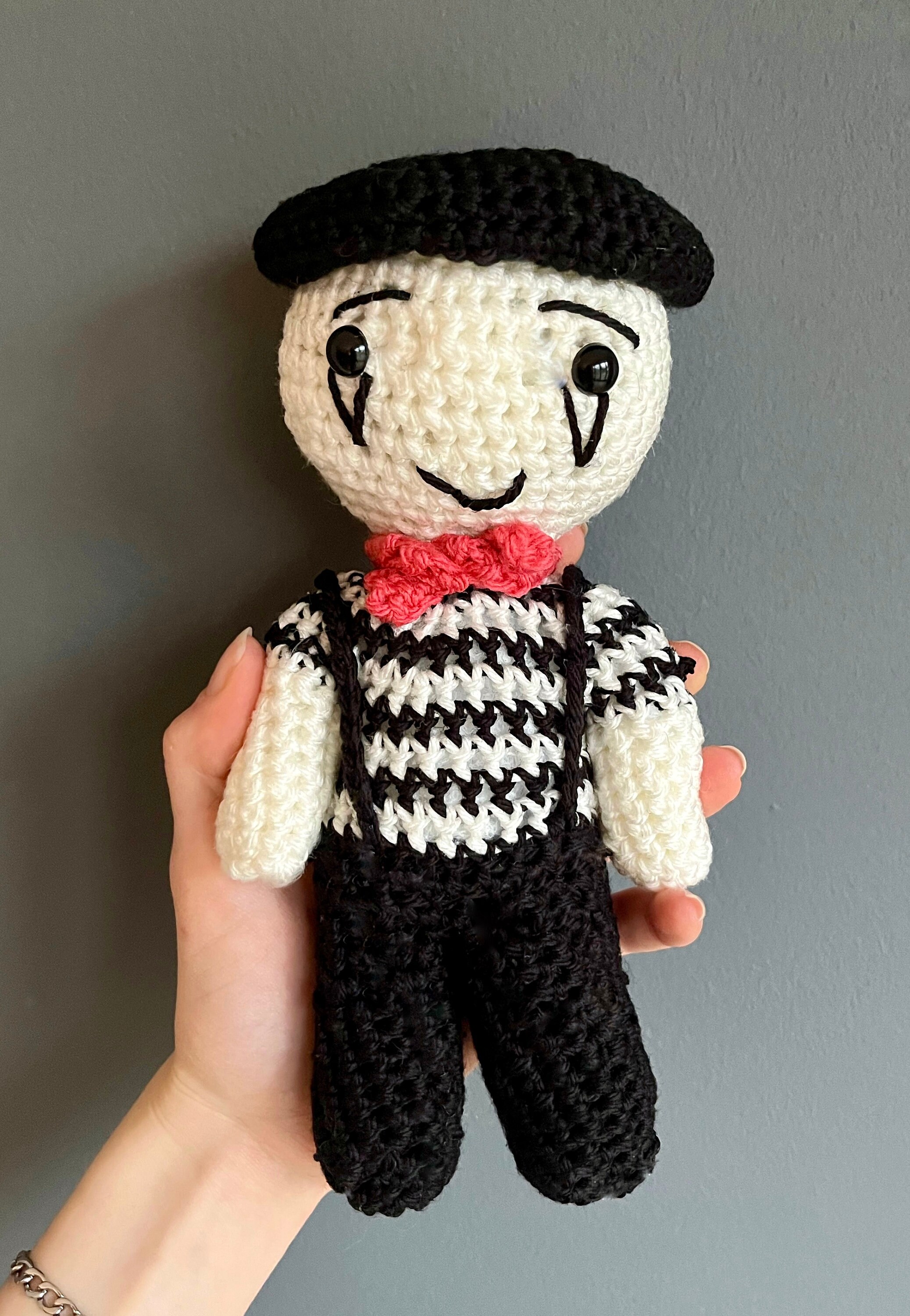 The Pantomime/clown Crochet Pattern - Etsy