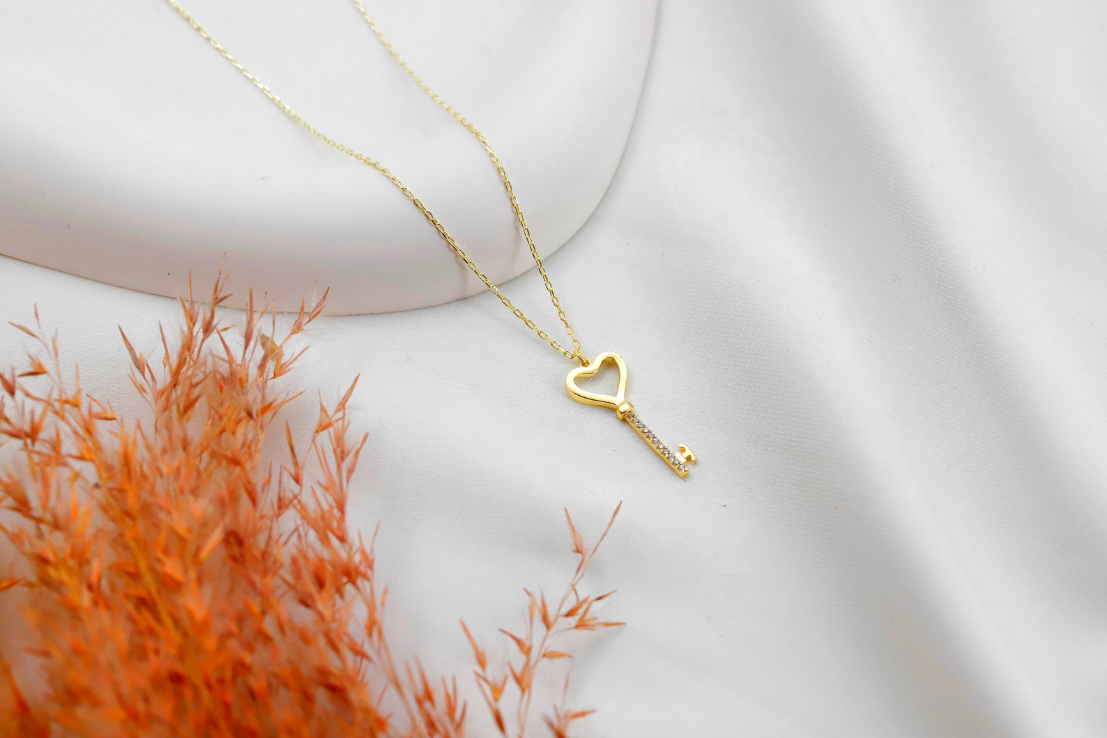 14k Real Gold Diamond Heart Key Pendant Necklace,solid Gold Key,pave ...