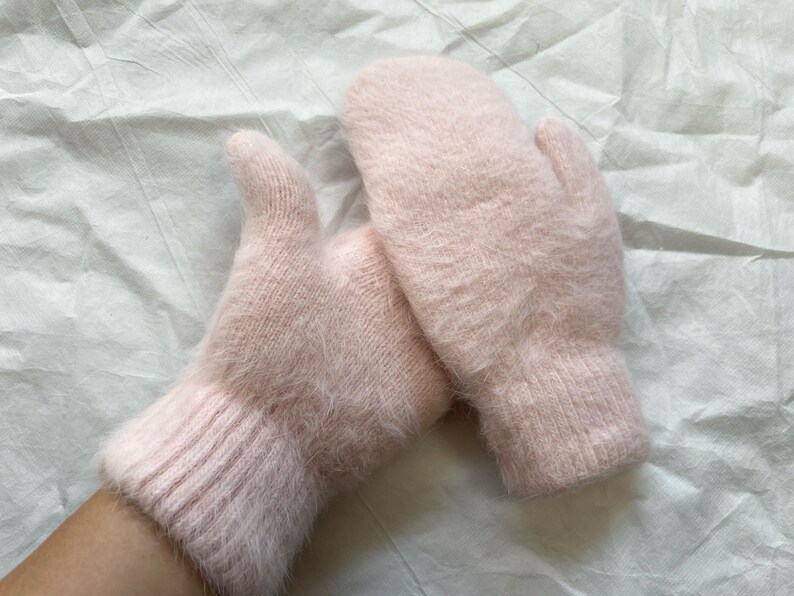 Mittens, Ladies Gloves, Light Pink Mittens, Winter Mittens, Winter ...