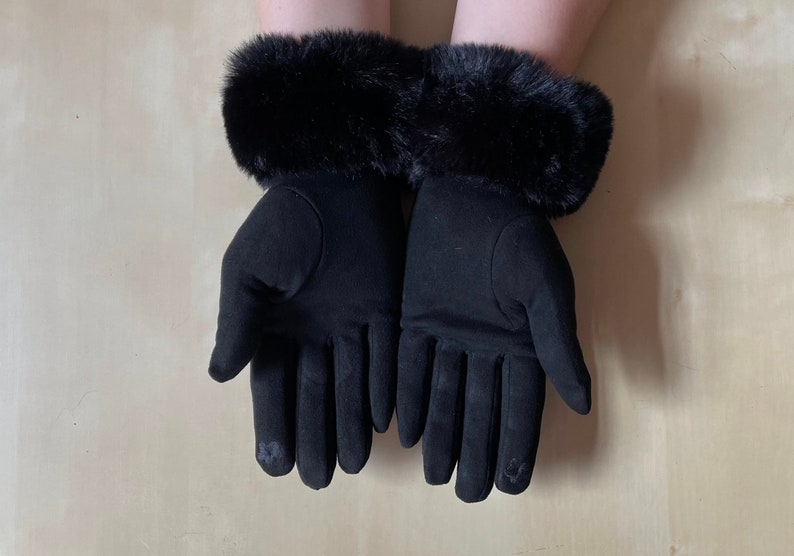 Black Smart Touch Gloves, Ladies Winter Mittens, Accessories - Etsy