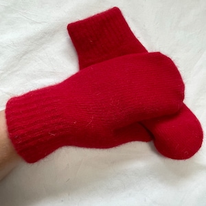 Mittens, Ladies Gloves, Red Mittens, Winter Mittens, Winter Accessories ...
