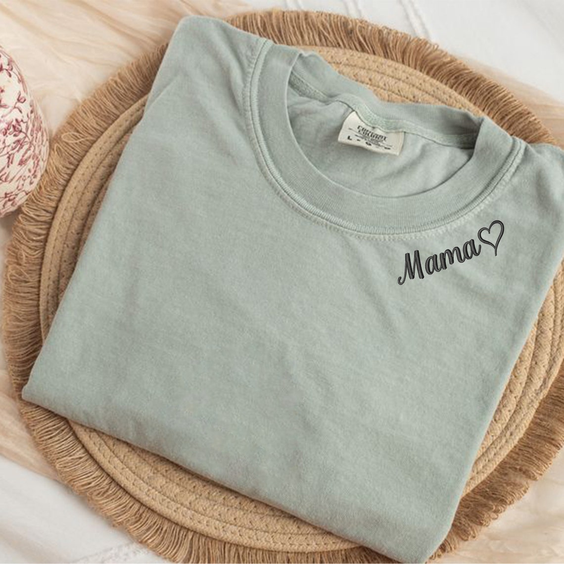 Mama Heart Collar Embroidery Design, Mama Neckline Machine Embroidery ...