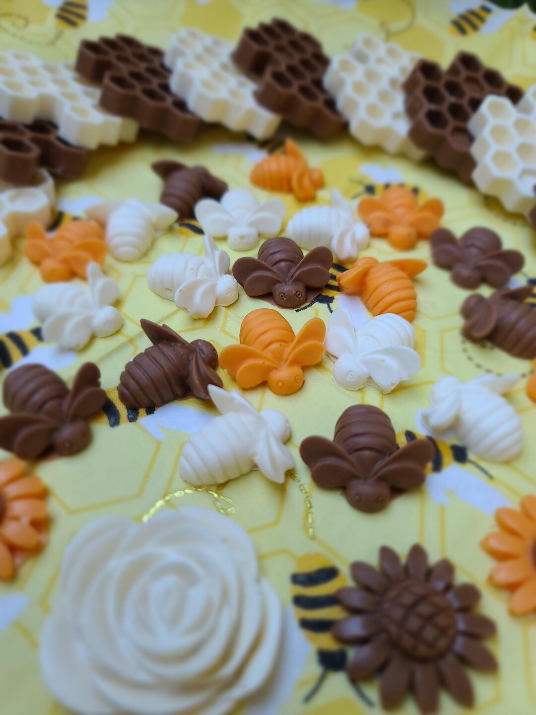 Chocolate Bees & Honeycomb Bee Chocolate - Etsy