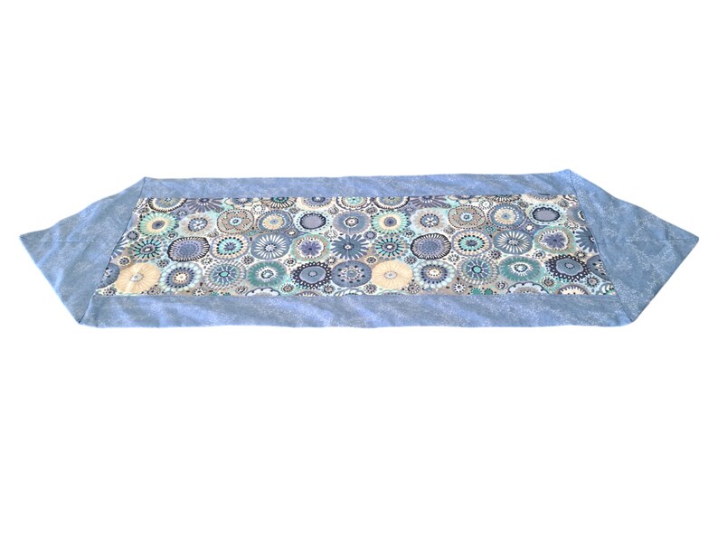 Table Runner Blue Circles - Etsy
