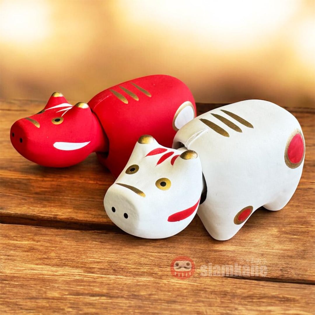 Japanese Akabeko Lucky Cow – Fukushima Folk Charm, Size #1 New - Etsy UK