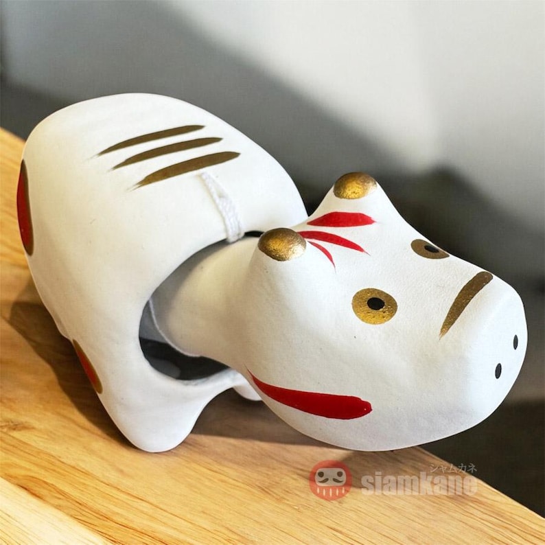 Japanese Akabeko Lucky Cow – Fukushima Folk Charm, Size #1 New - Etsy UK