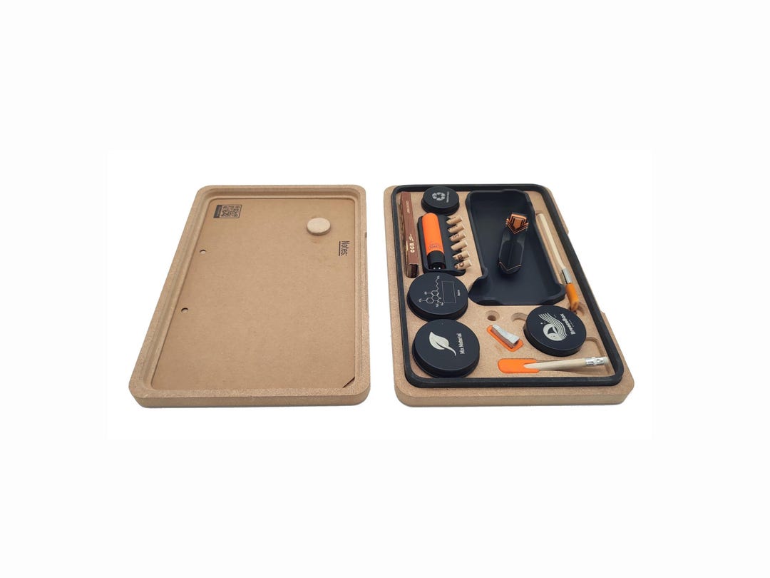 Breezebox – All-in-one Rolling Tray Kit With Storage, Grinder Slots ...