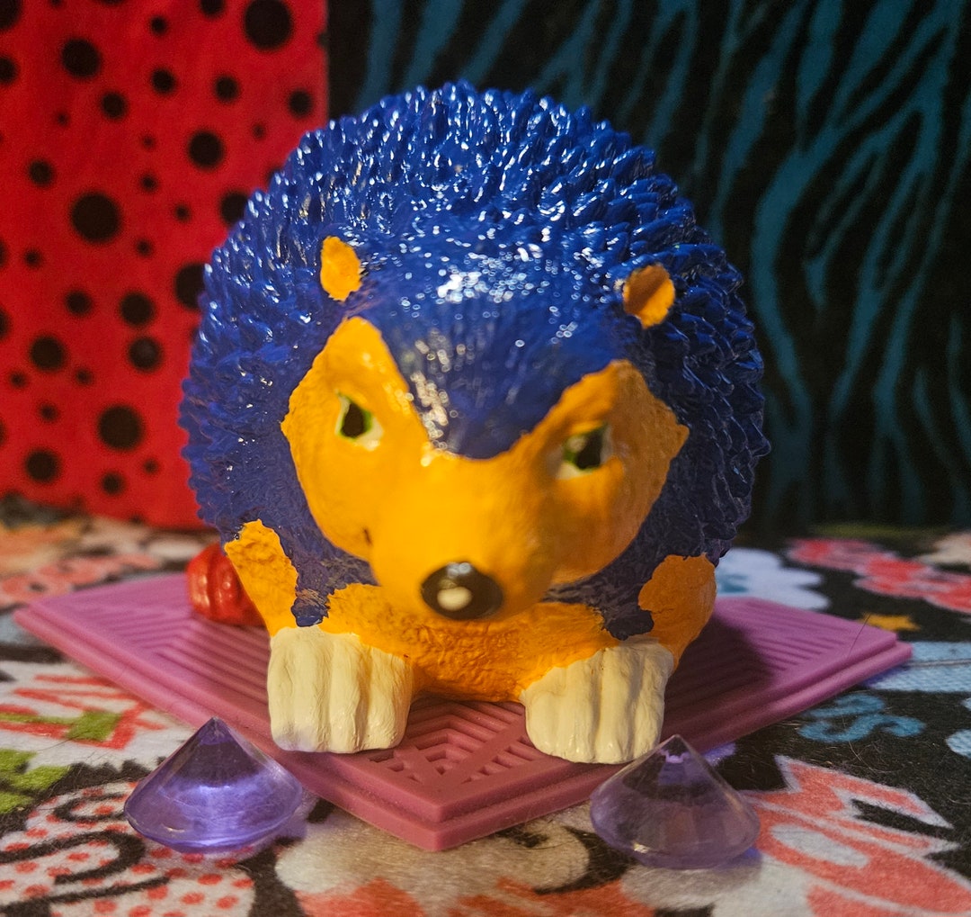 Sonic the Hedgehog Realistic Sonic Statue With Chaos Emerald Mat & X2 ...