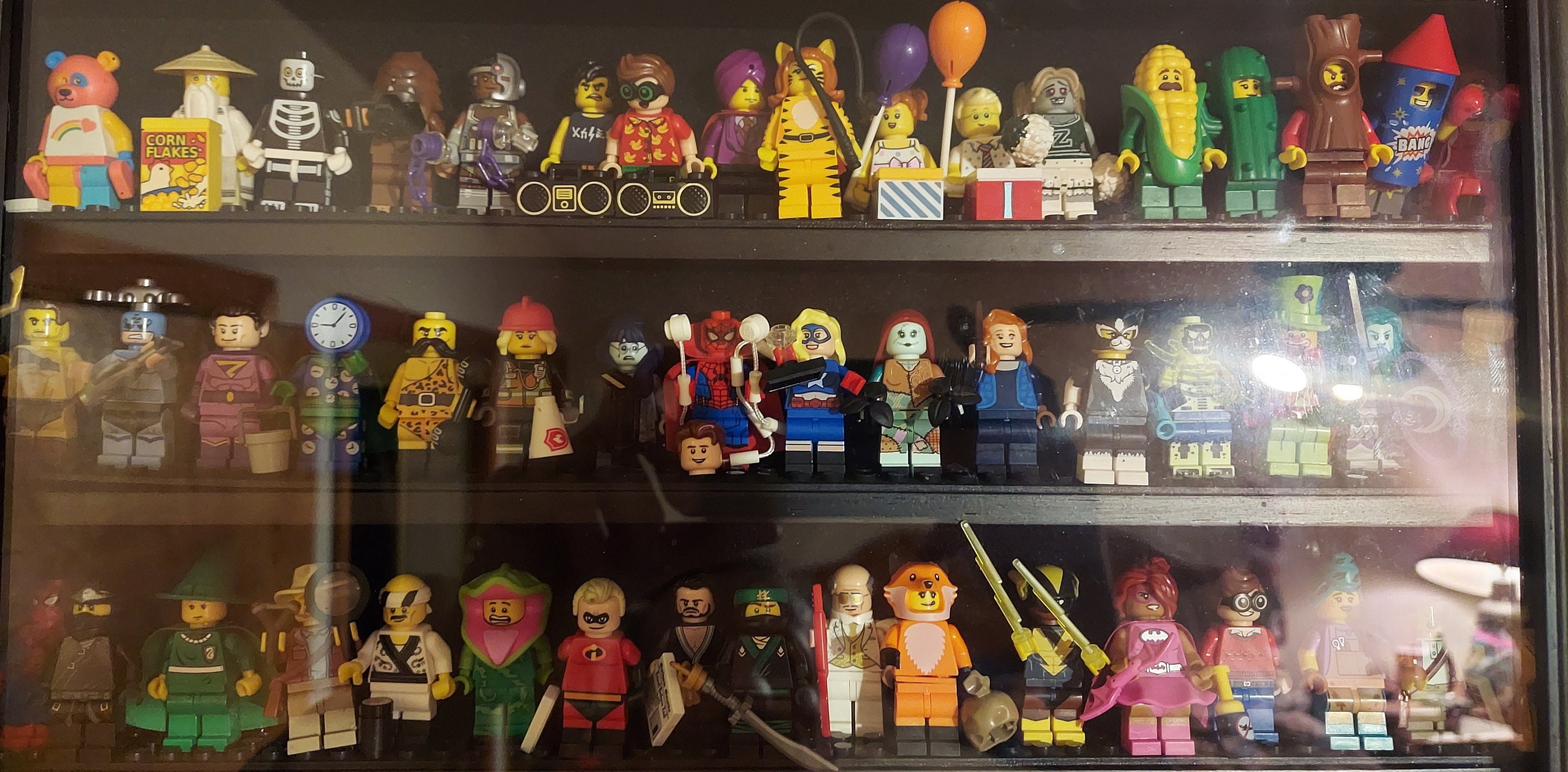 Huge Lego Minifigure Lot 180 Minifigures With a Beautiful Display Case ...