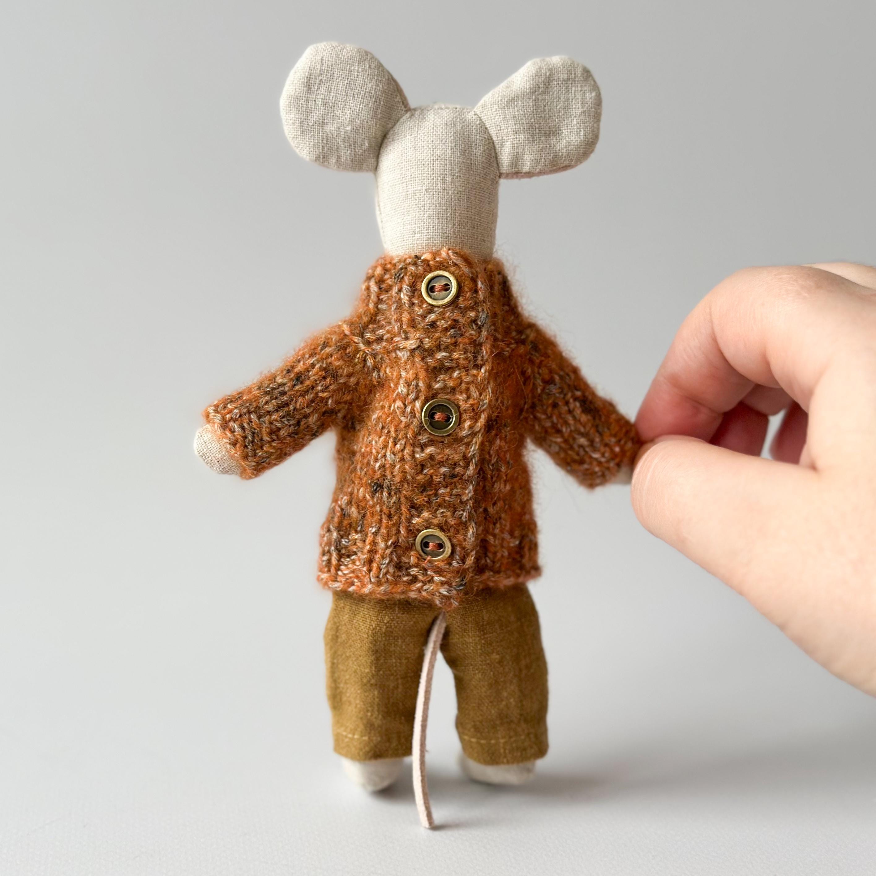 Maileg Mouse Dad Cable Sweater Knitting Pattern (PDF) - Etsy