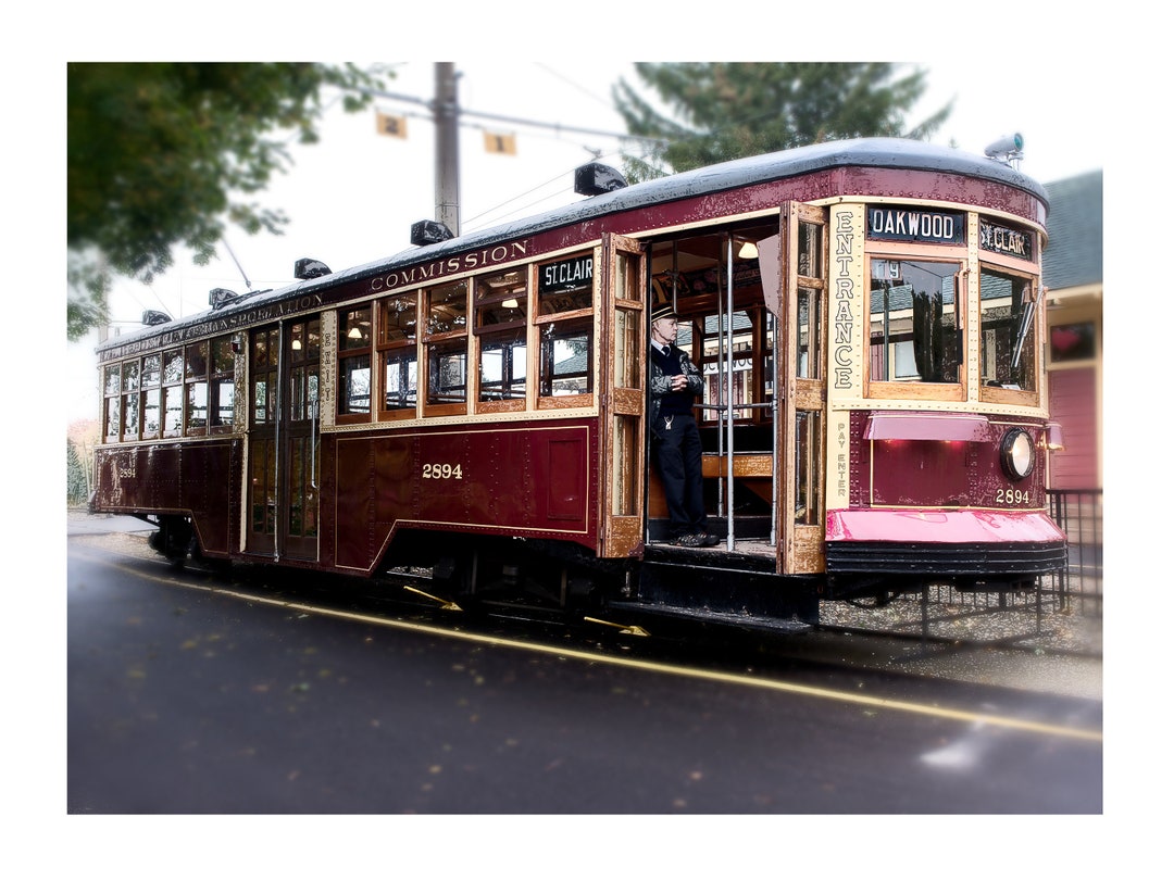 Peter Witt Streetcar Side View - Toronto Landmarks Wall Art – Iconic ...