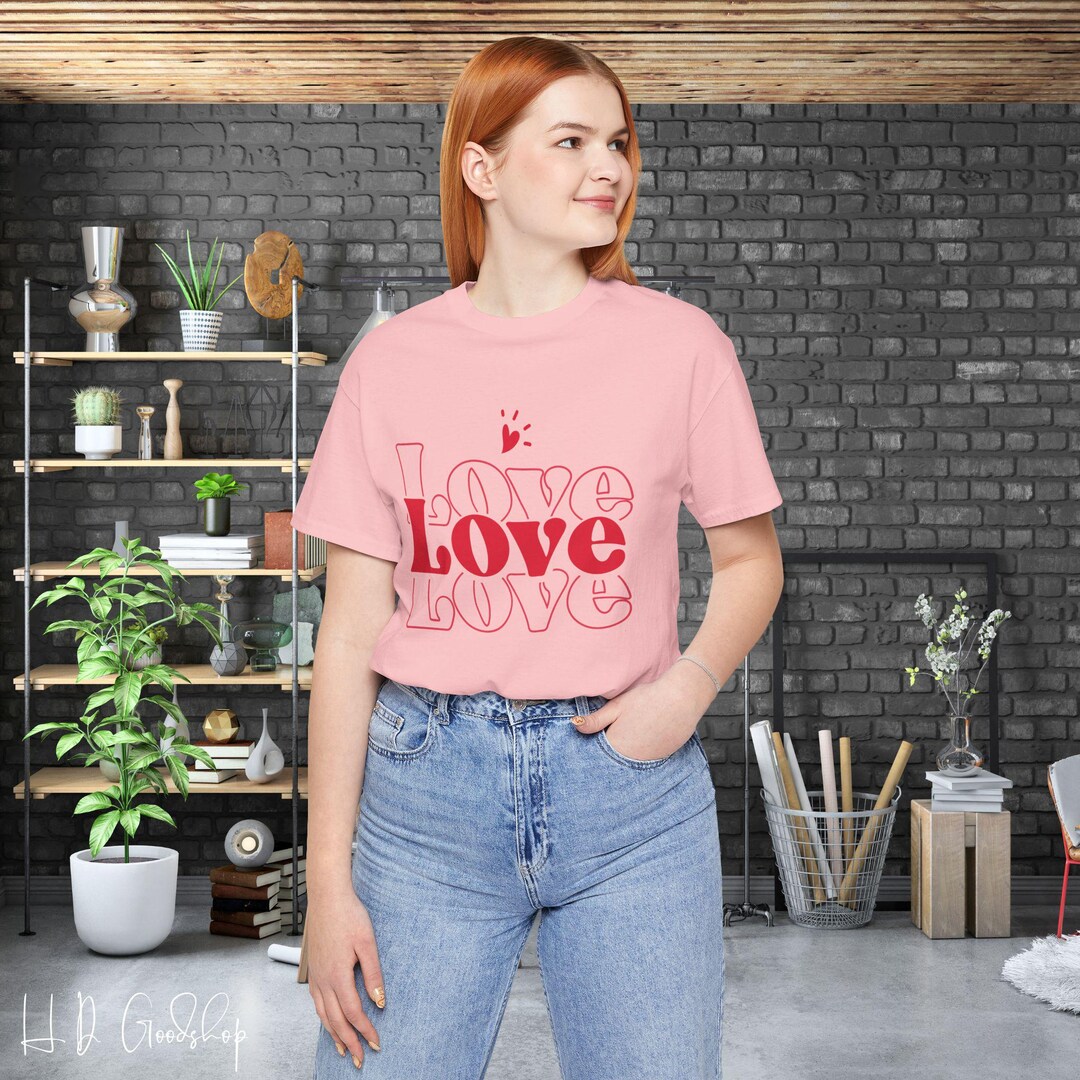 A Simple and Elegant Design to Celebrate the Power of Love, Perfect for ...