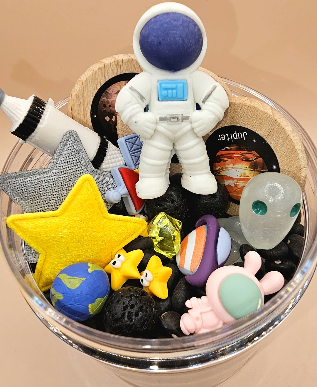 Pour and Play Space - Etsy