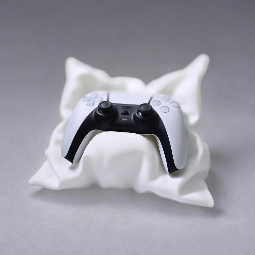 PS5 Controller Stand - Unique Pillow Gaming Accessory - Ergonomic ...