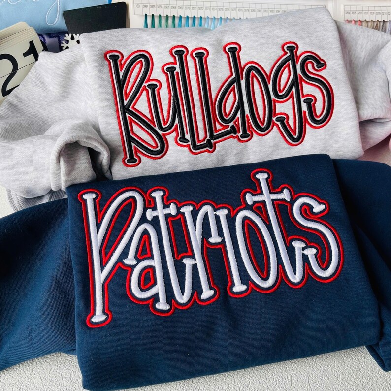 3D Puff Embroidery Personalized Team Sweatshirt – Custom Appliqué ...